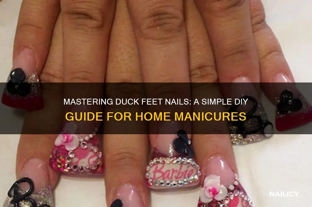 Mastering Duck Feet Nails: A Simple Diy Guide For Home Manicures | Nailicy